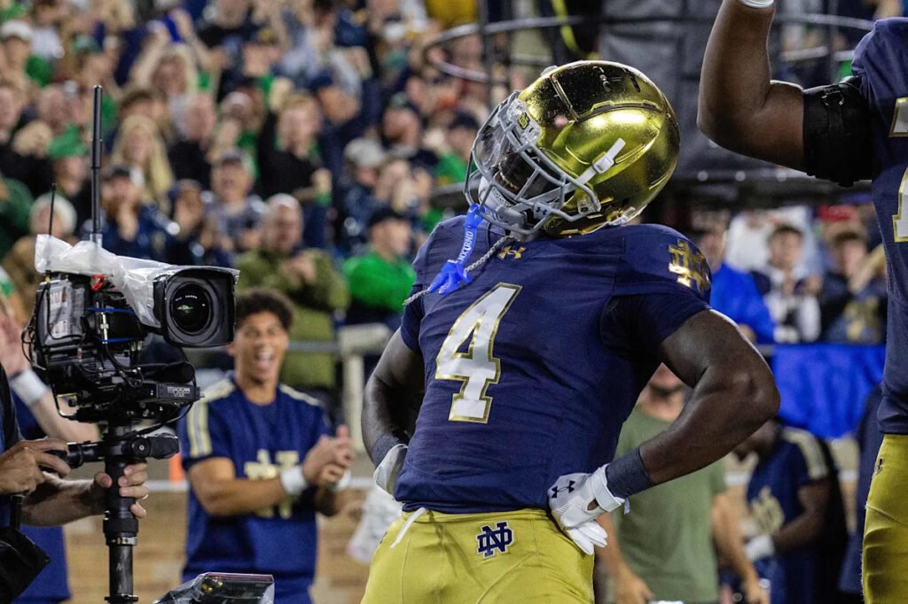 #9 Quando, onde e como assistir Notre Dame x Syracuse Orange | DailyNerd